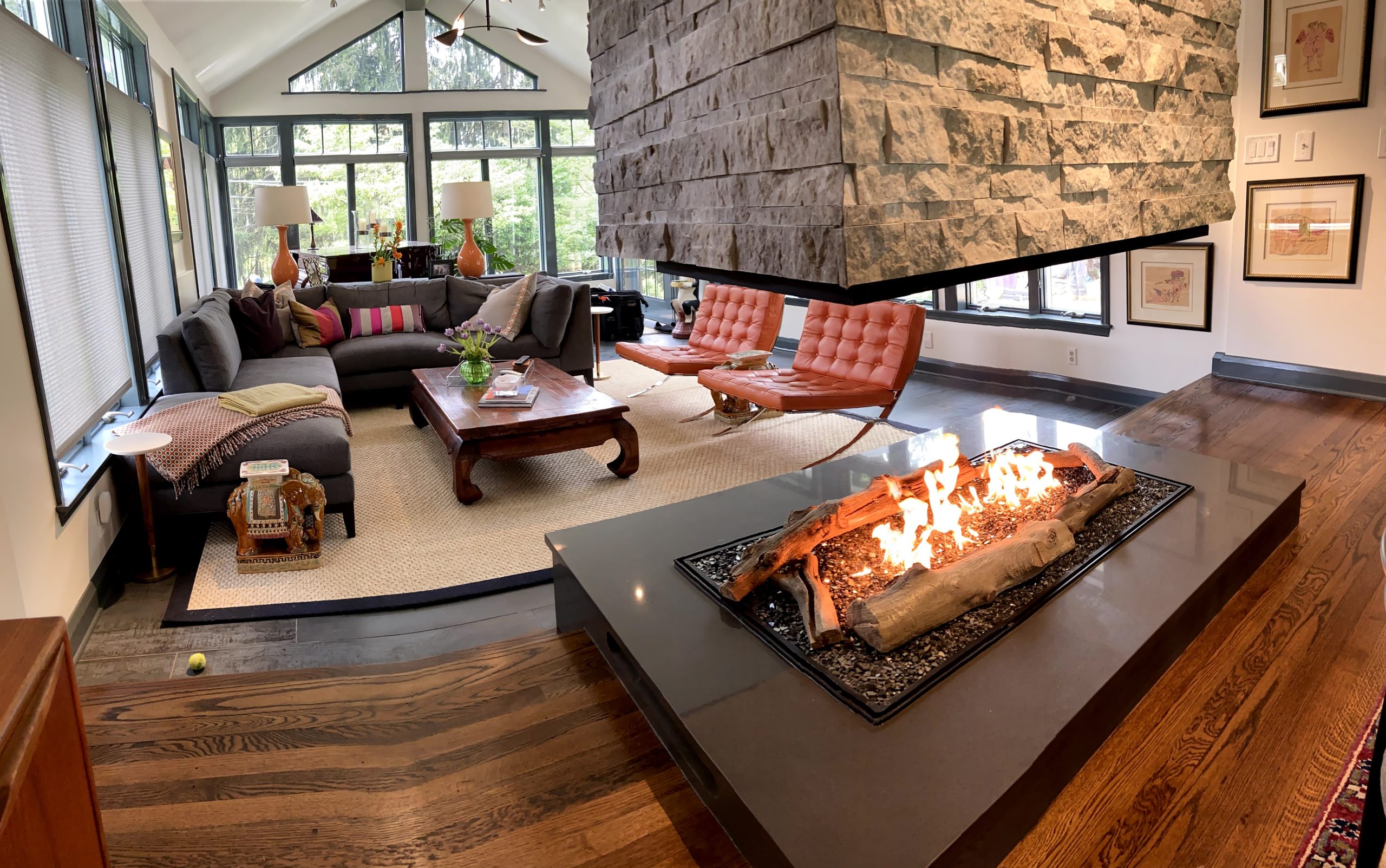 Four Sided Gas Fireplace Design Idea Gallery | Acucraft