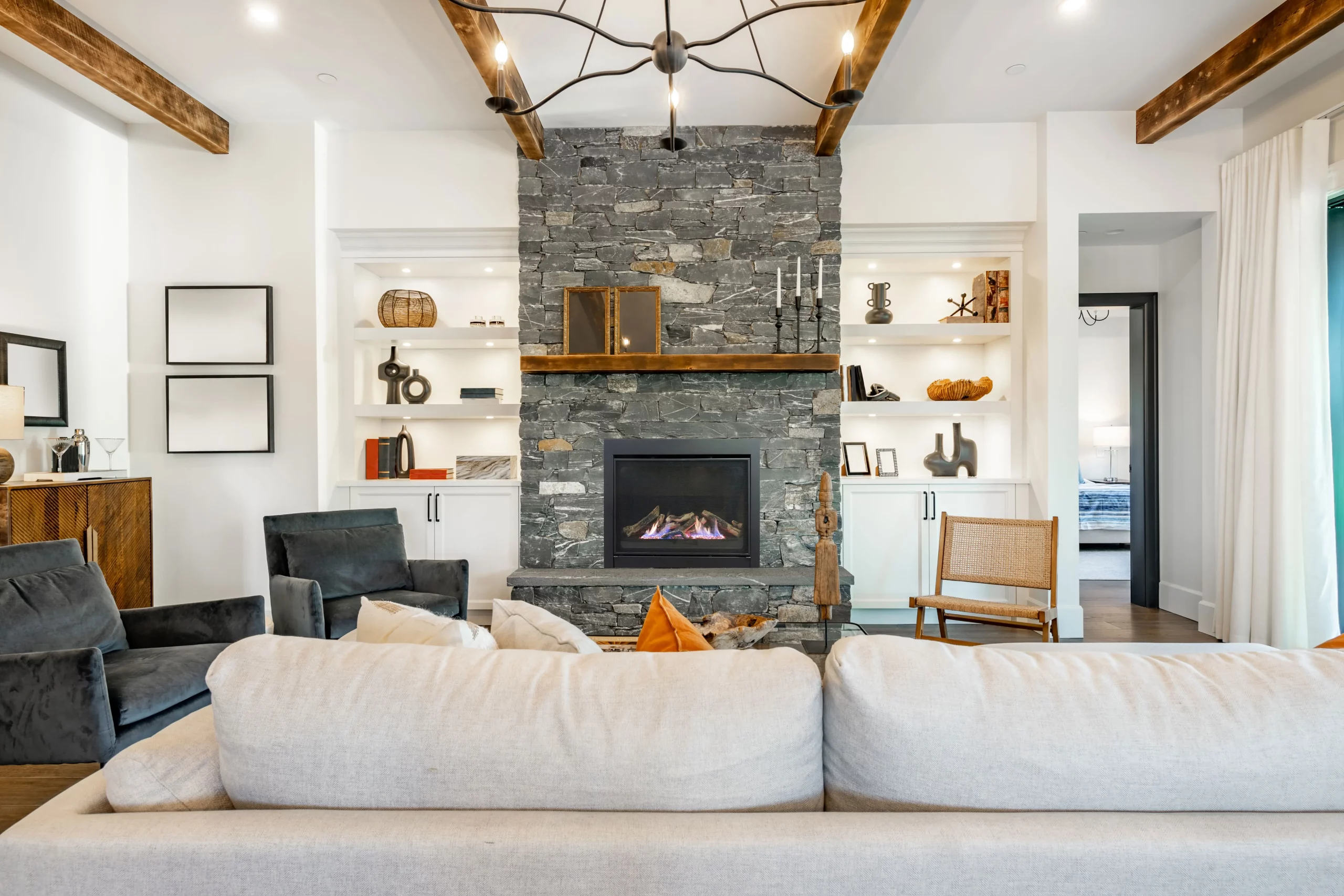 Direct Vent Fireplaces: How They Work + Homeowner Guide [2025]